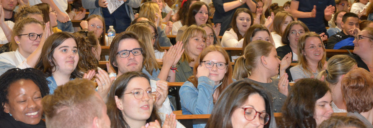 IUT_etudiants-amphi – IUT Le Havre